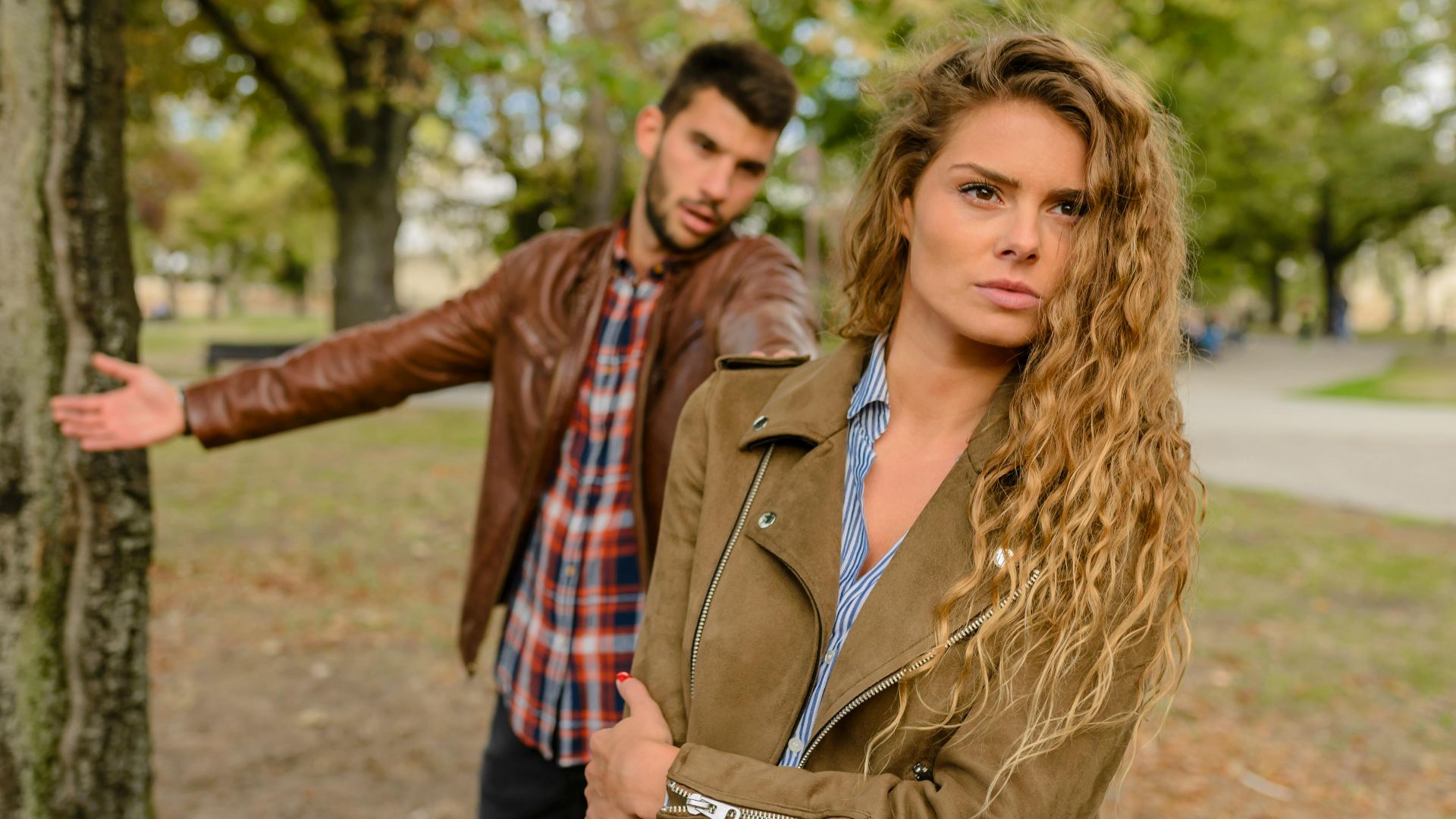 20 small relationship needs men have that women overlook