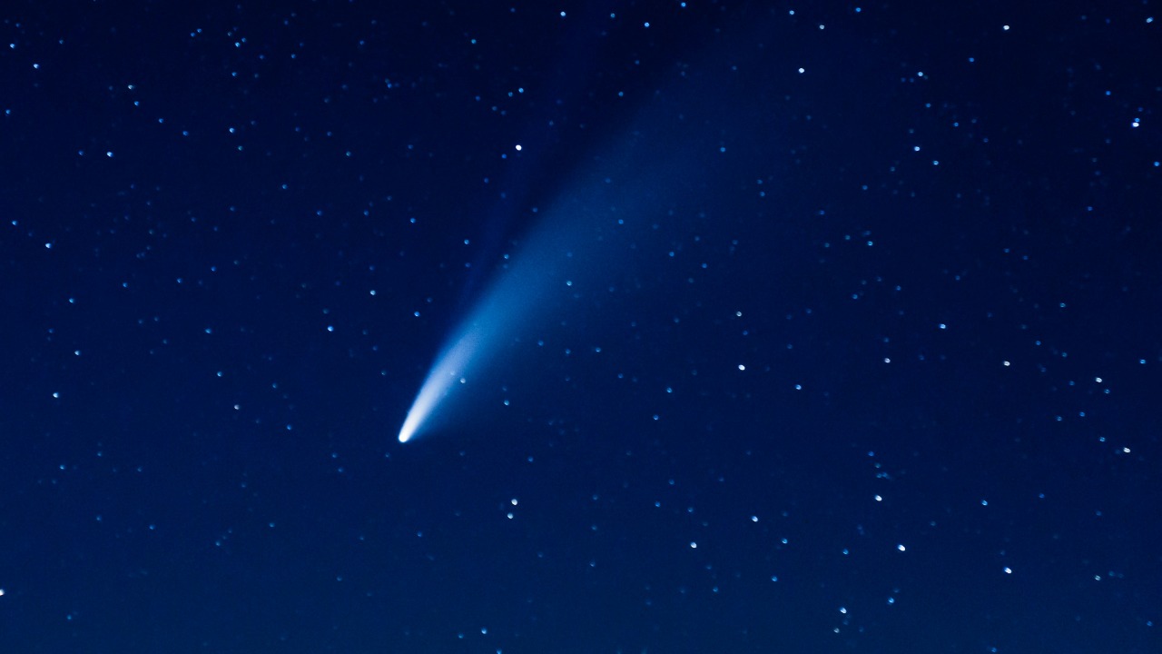 NASA says a 1-ton meteor blazed over Texas before breaking apart