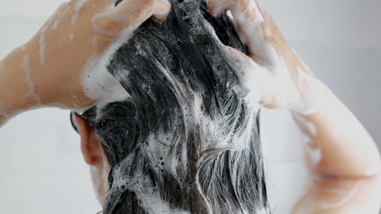 An expert explains how you should really be using hair masks for ...