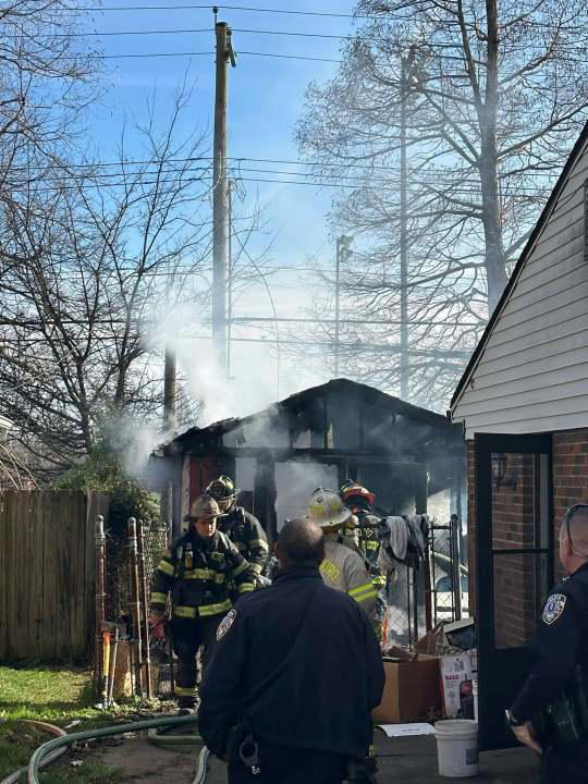 Storage building fire reported in Owensboro