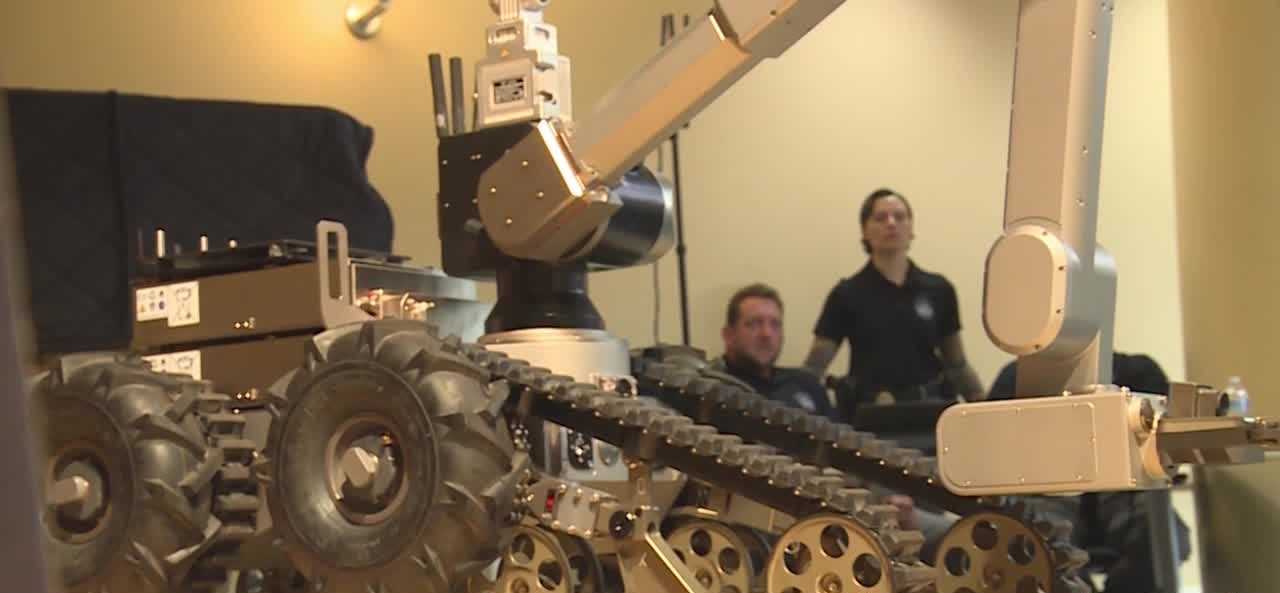 West Palm Beach Police Department upgrades bomb squad with new technology