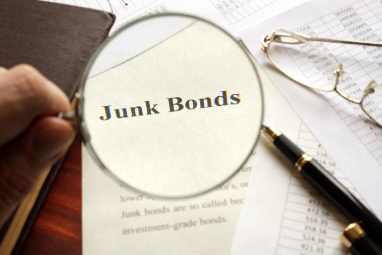 Vanguard to enter junk bond ETF race: Low-cost VCHY set to challenge ...