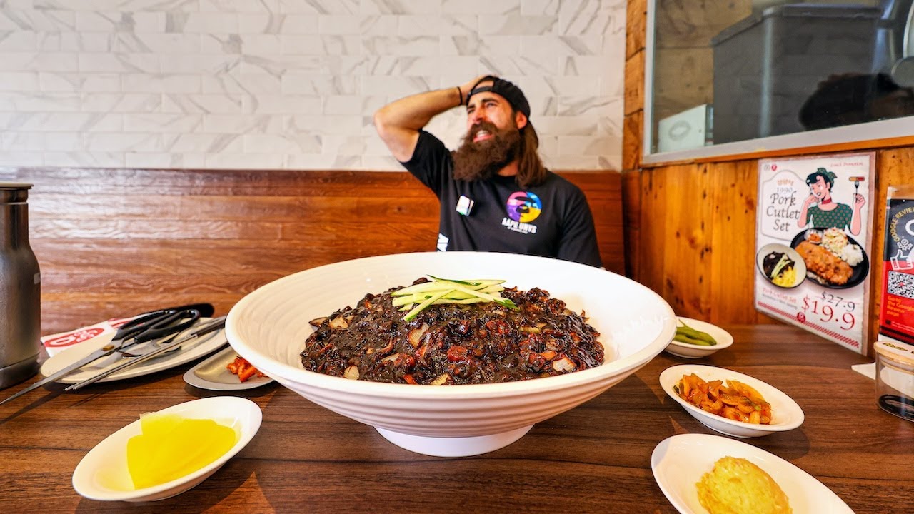 Win $100 cash if you can finish this jumbo noodle challenge in 15 ...