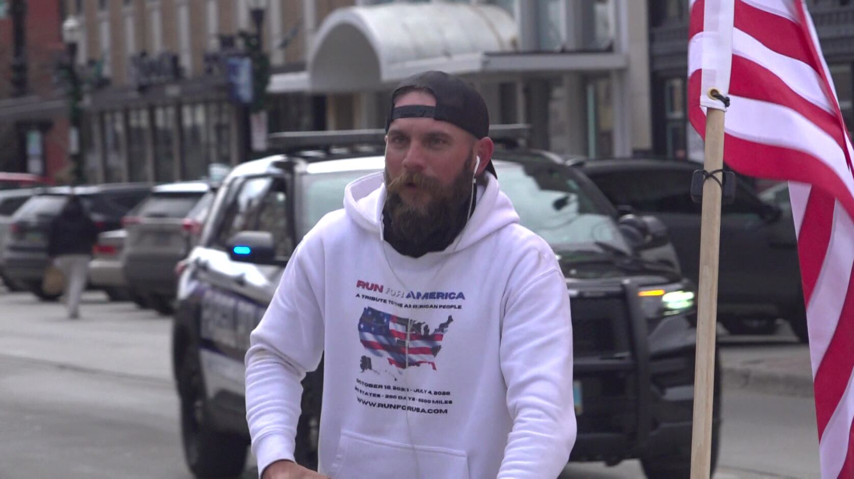 Ultra runner aiming to cross all 50 states on foot stops in Fargo