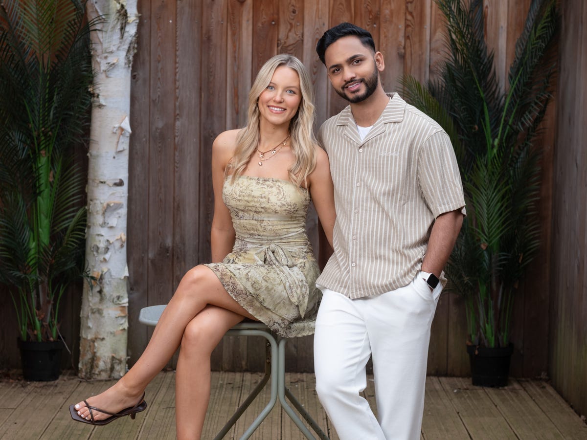 Exclusive: Hollyoaks confirms new details of Leah and Imran's huge ...