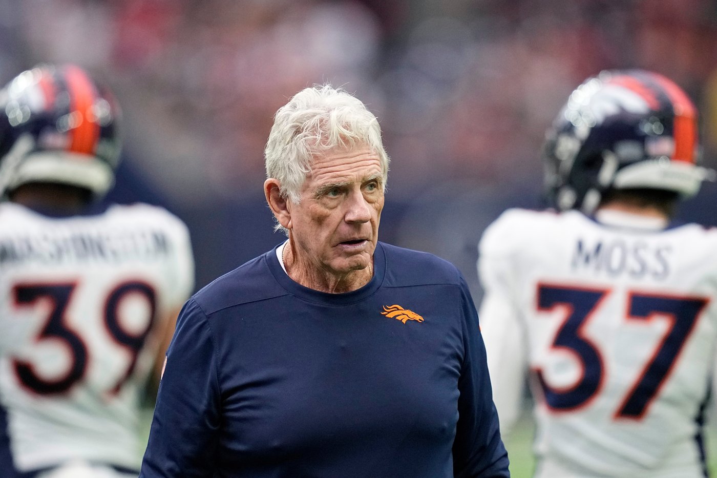 The Pro Football Hall of Fame honors 3 assistant coaches with the award ...