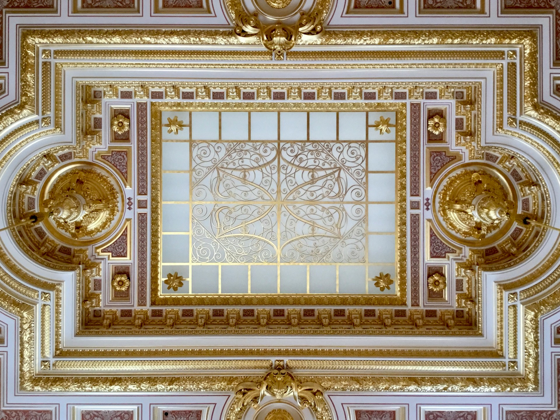 The 15 best luxury materials to build with