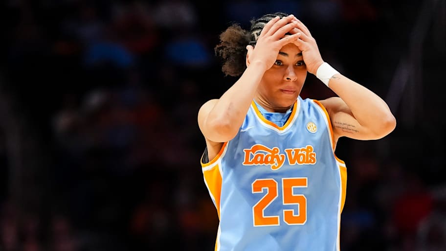 Kim Caldwell quickly loses a 5-star freshman in latest Lady Vols setback