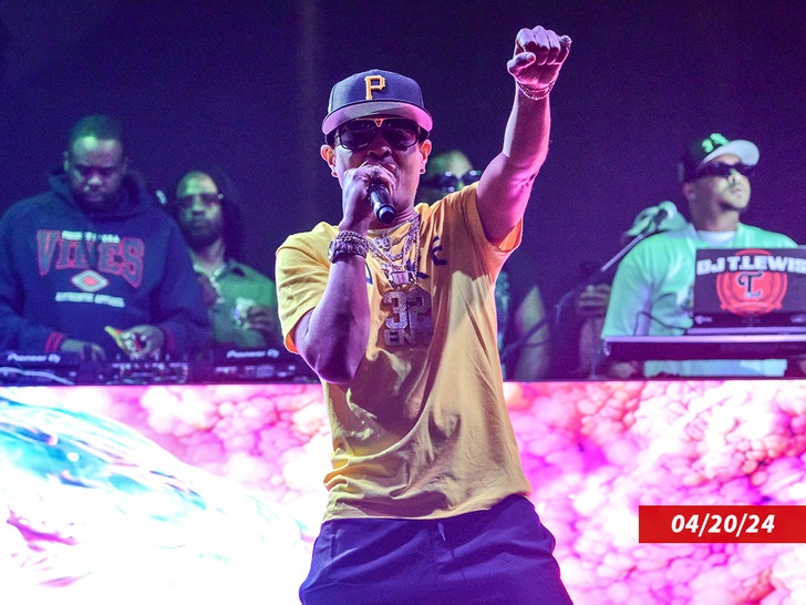 Rapper OJ da Juiceman suffered medical emergency in custody