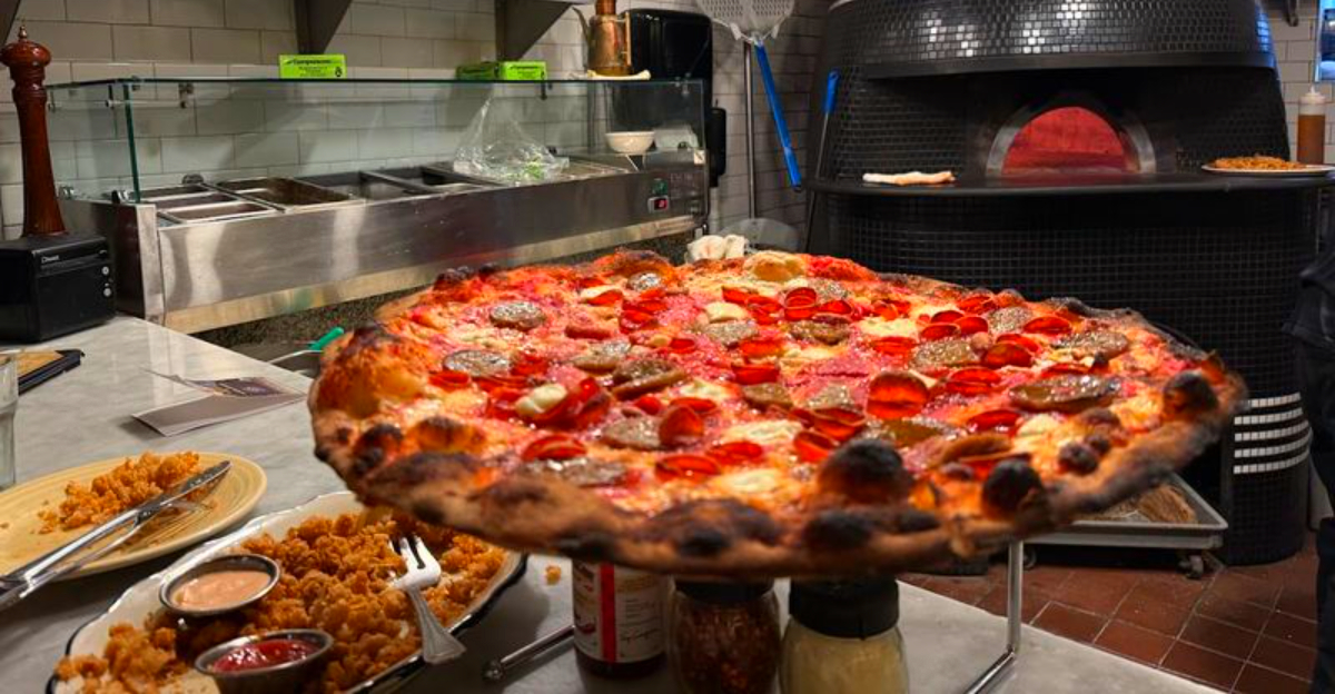 The best local pizza place in every state that isn’t a chain