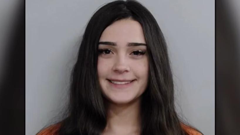 Viral video shows alleged drunk driver Kaydence Carpenter plowing her ...