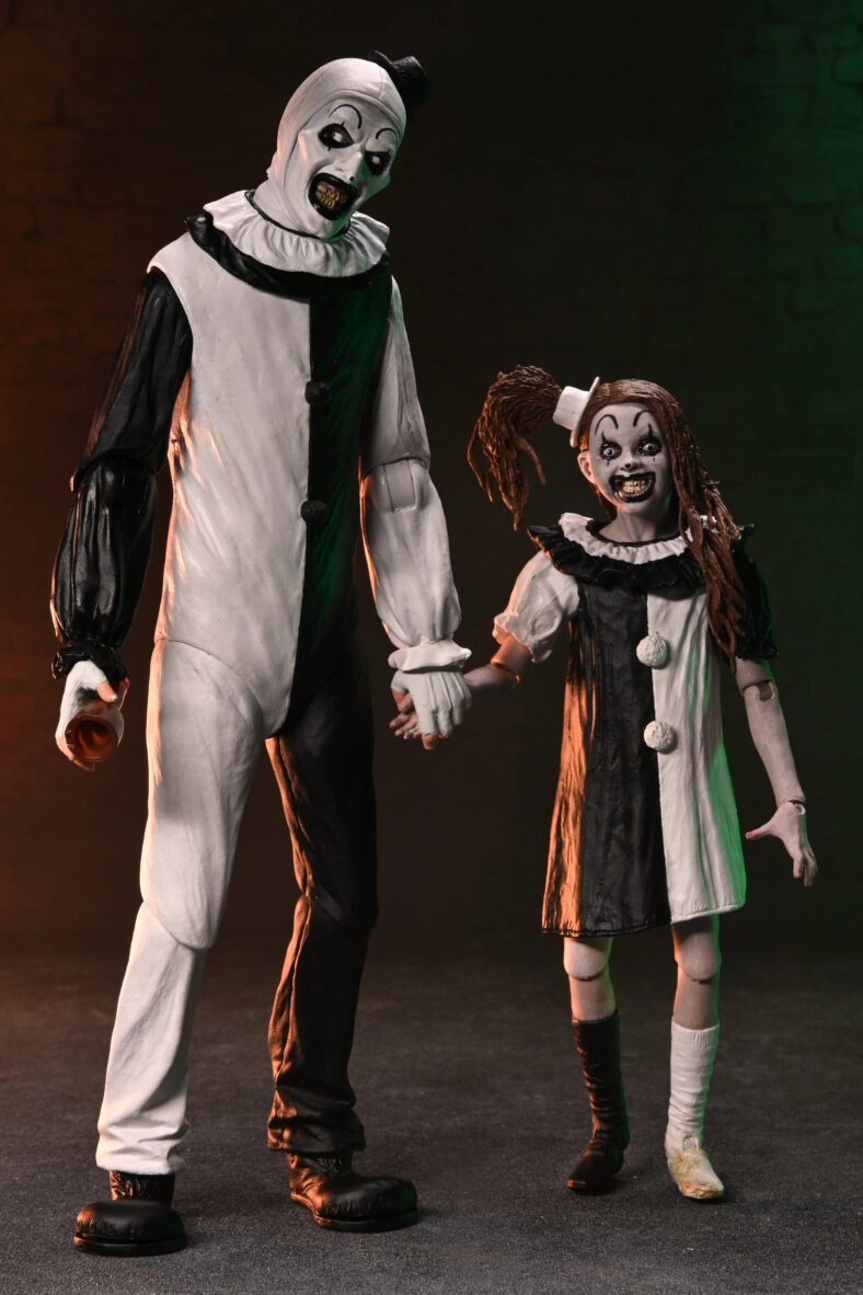 Pre-order NECA’s ‘Terrifier 2’ action-figure set, featuring Art the ...