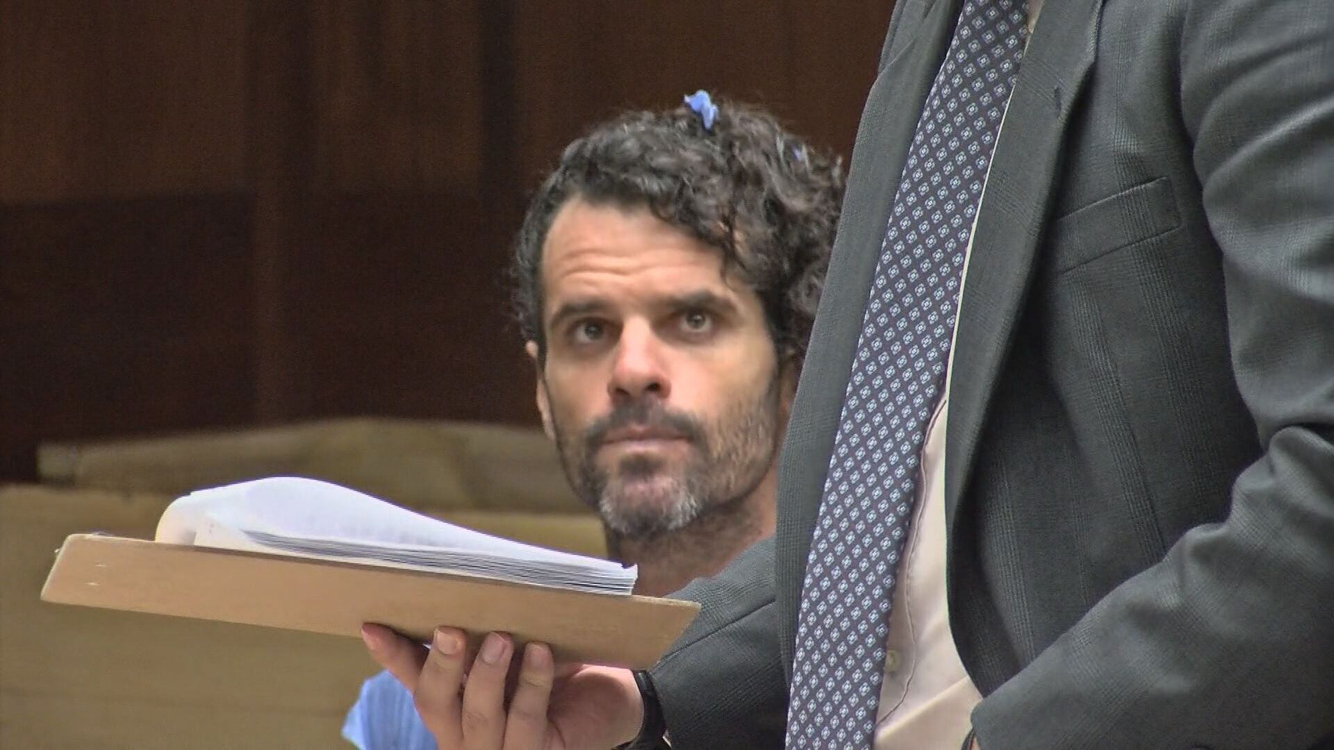 Suspect in jewelry store robbery appears in court