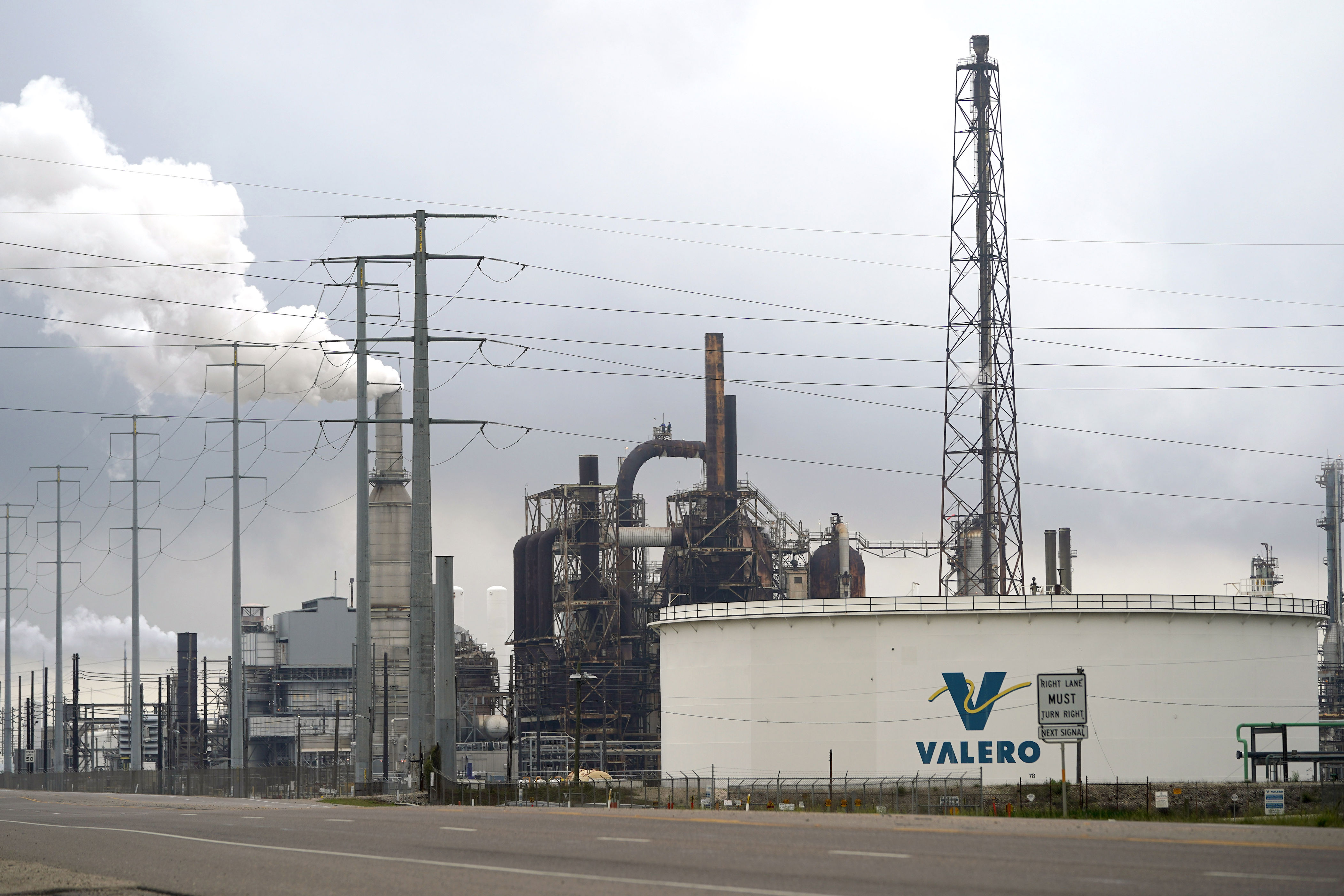 Port Arthur Valero explosion prompts shelter in place: What we know