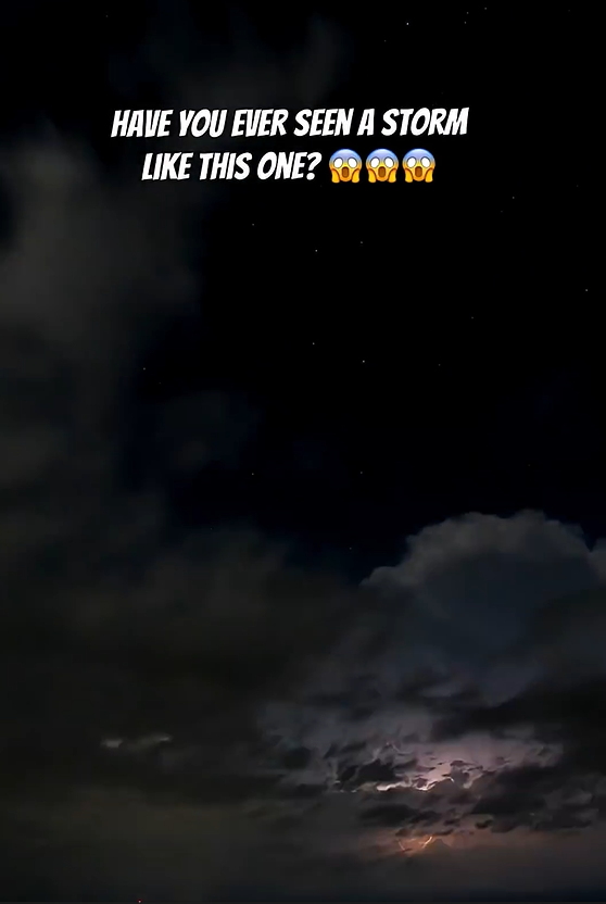 In awe of a Texas supercell: Epic storm chasing moment