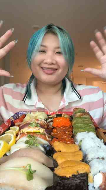 Satisfying sushi mukbang you can’t look away from