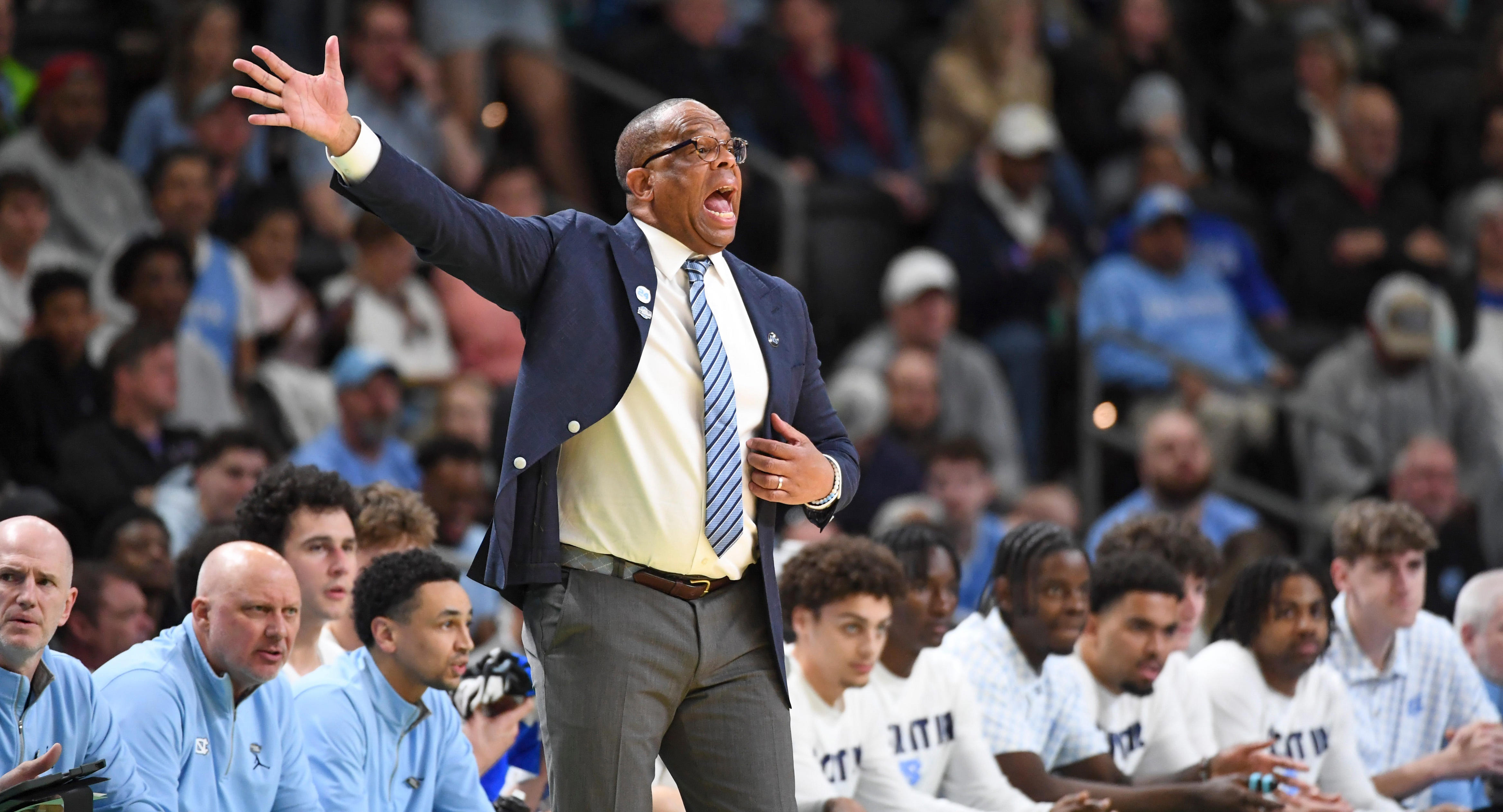 Analyst says Hubert Davis didn't want UNC job in first place?