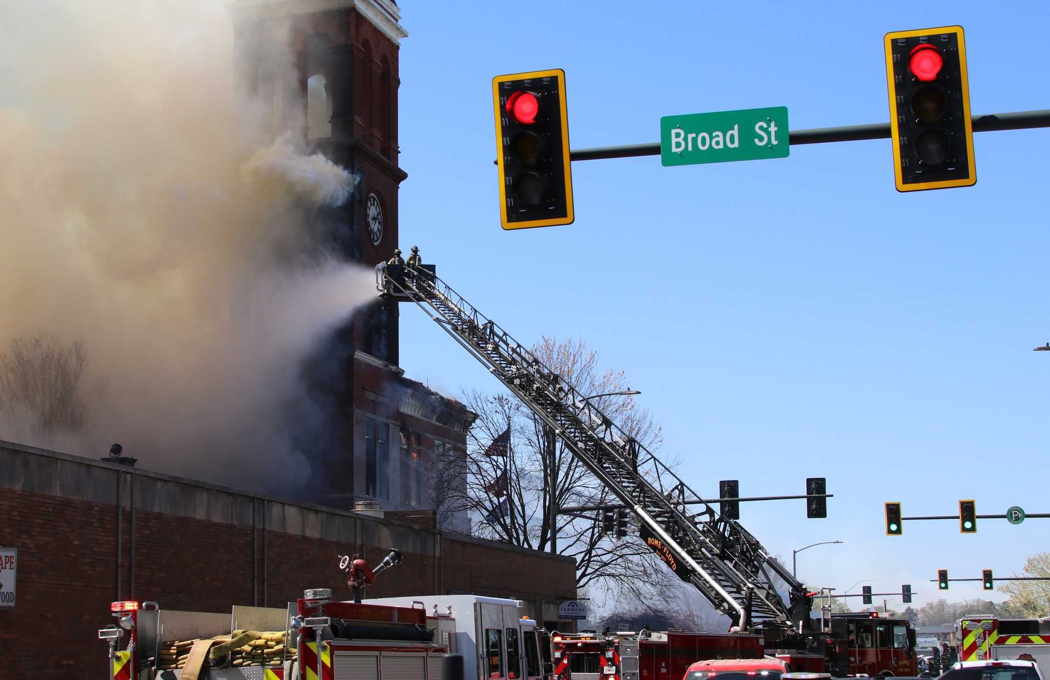 Historic courthouse lost to fire, cause under investigation
