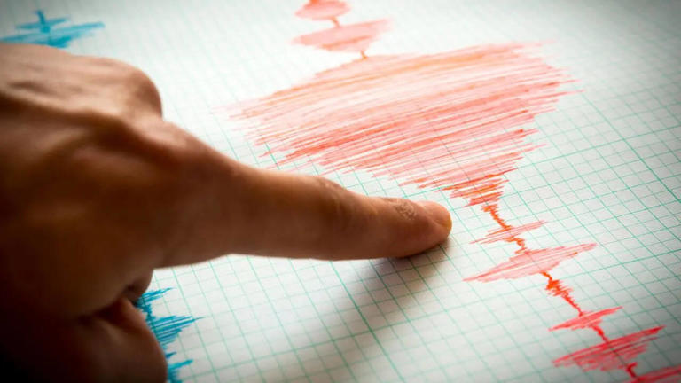 Tonga earthquake update: USGS reports preliminary magnitude 7.6 quake ...