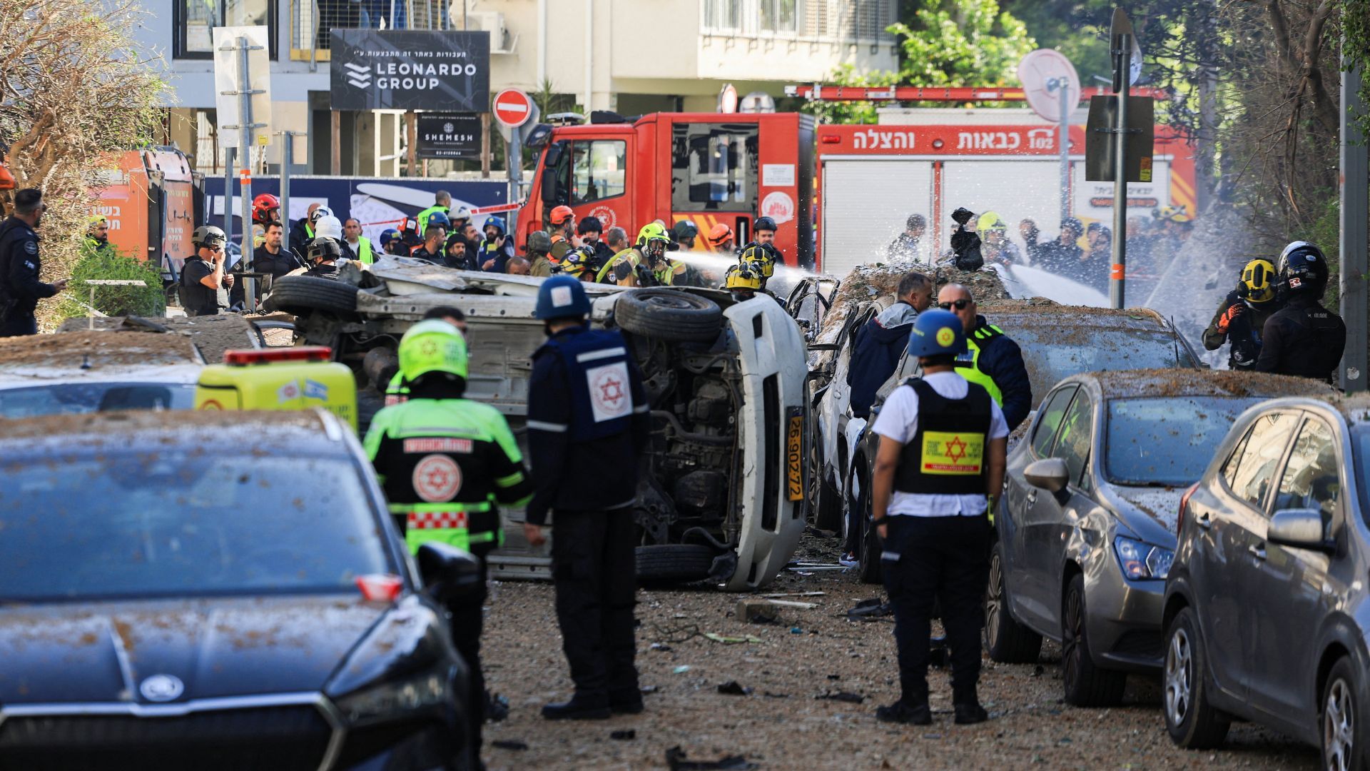 At least 6 injured in Tel Aviv by shrapnel from Iranian missile ...