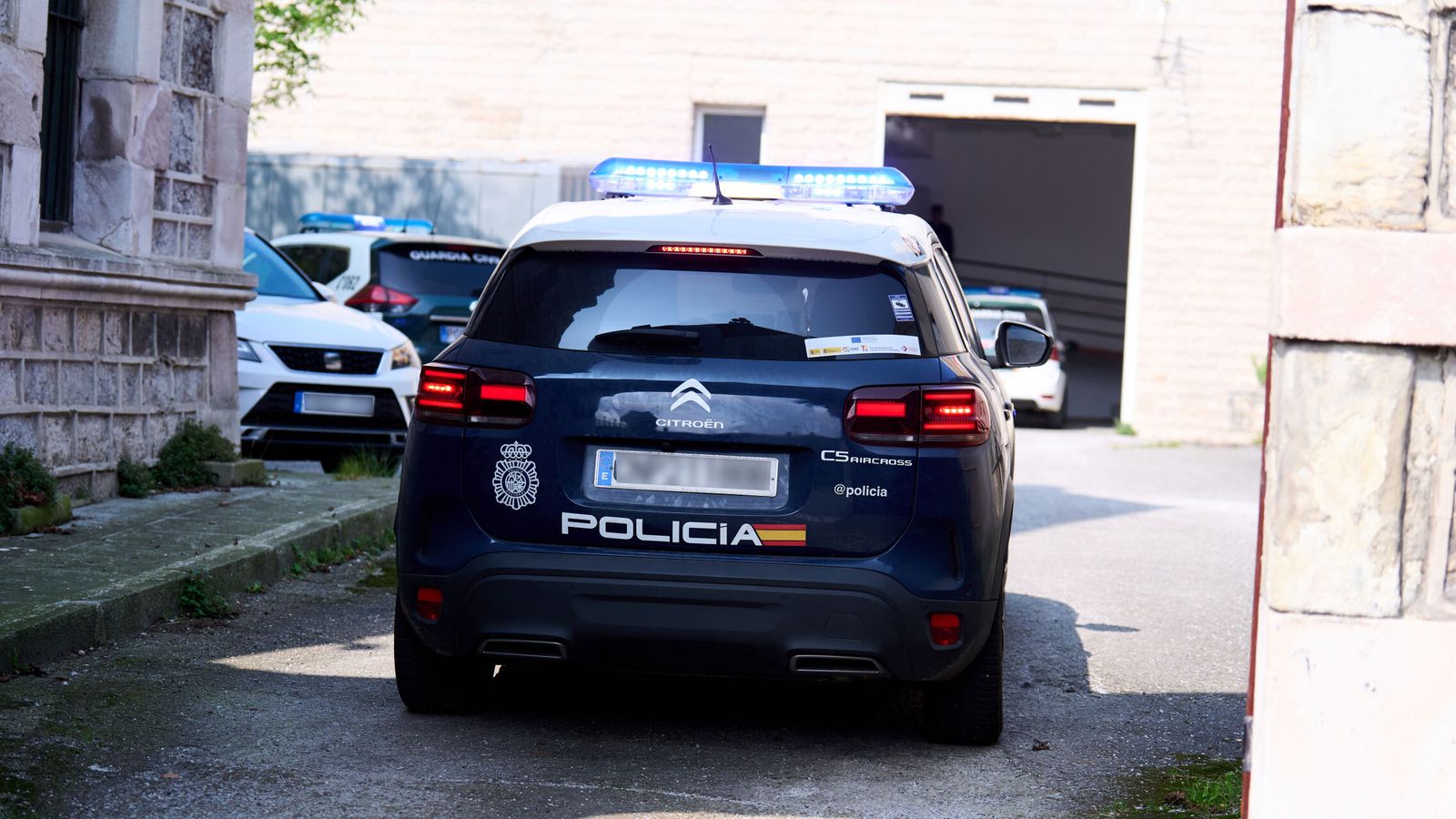 Detenida una mujer por asaltar con un cúter a dos jóvenes en el centro ...