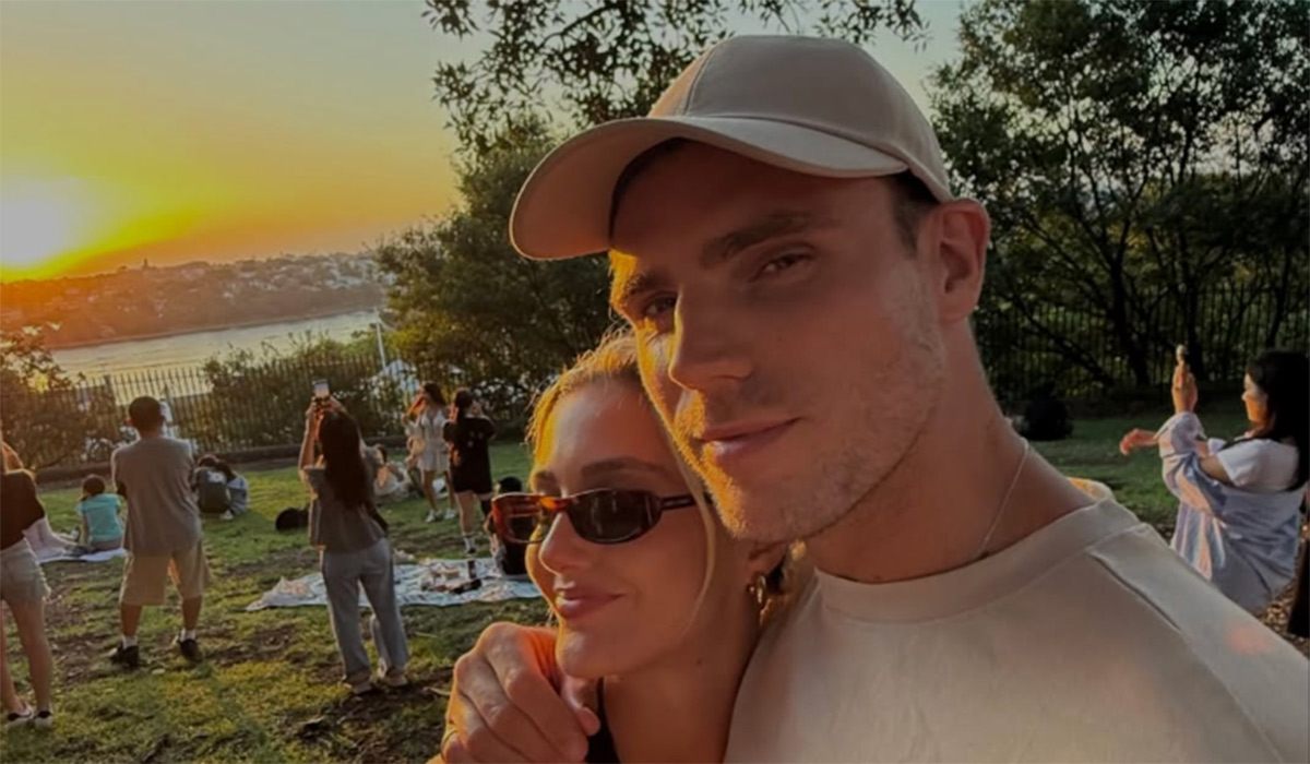 Jay Duffy and girlfriend Lucy are 'back to long distance' after best ...