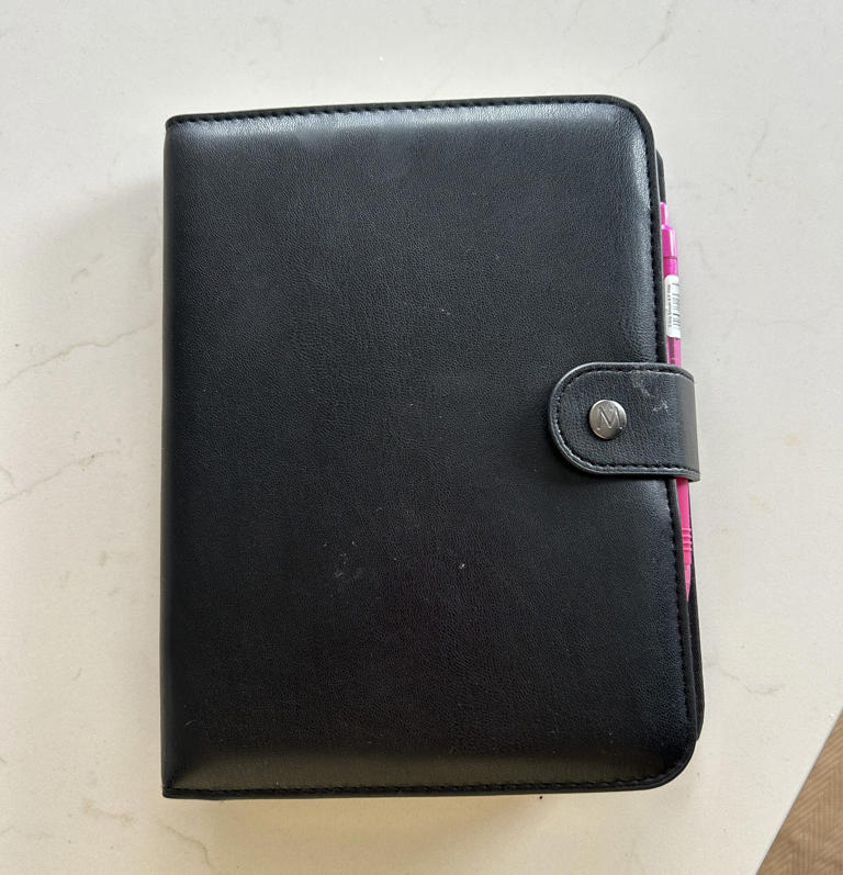 How junk journaling is helping me with my anxiety