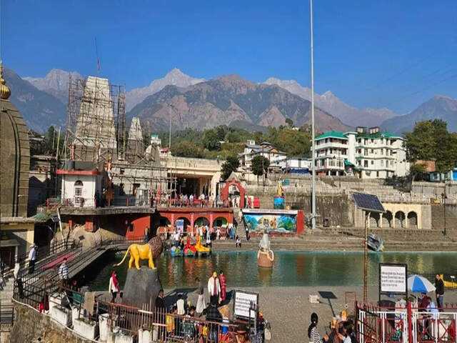 Exploring the sacred Chamunda Devi Temple in Himachal Pradesh