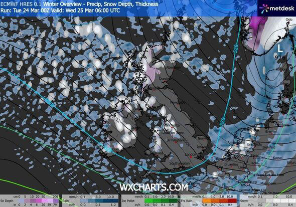 UK weather maps turn white as wall of snow to hit Manchester, Newcastle ...
