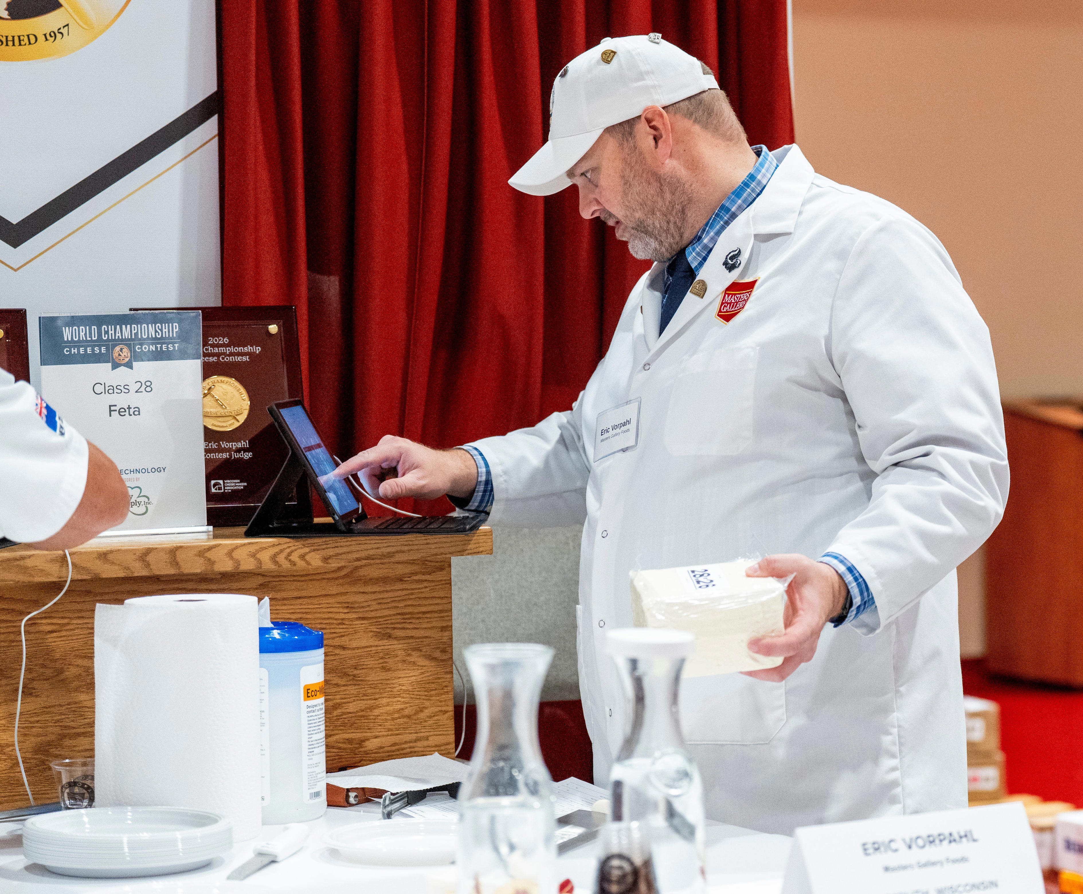 Cabot Creamery, Agri-Mark win 5 best of class at cheese championship
