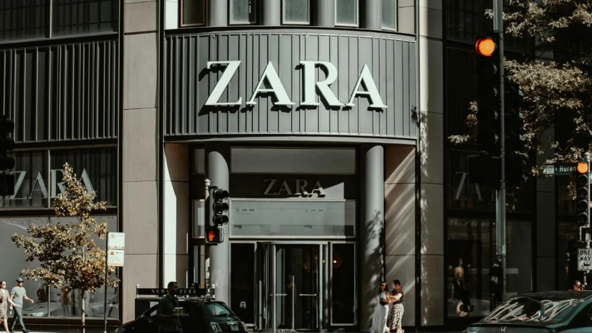 Digitale paskamer: de ZARA-app heeft nu déze handige AI-functie