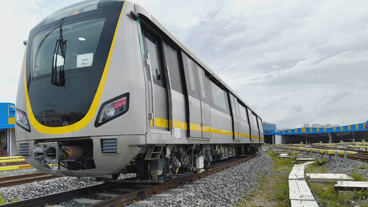 Bengaluru metro update: 7.5 km pink line section likely to open in May ...