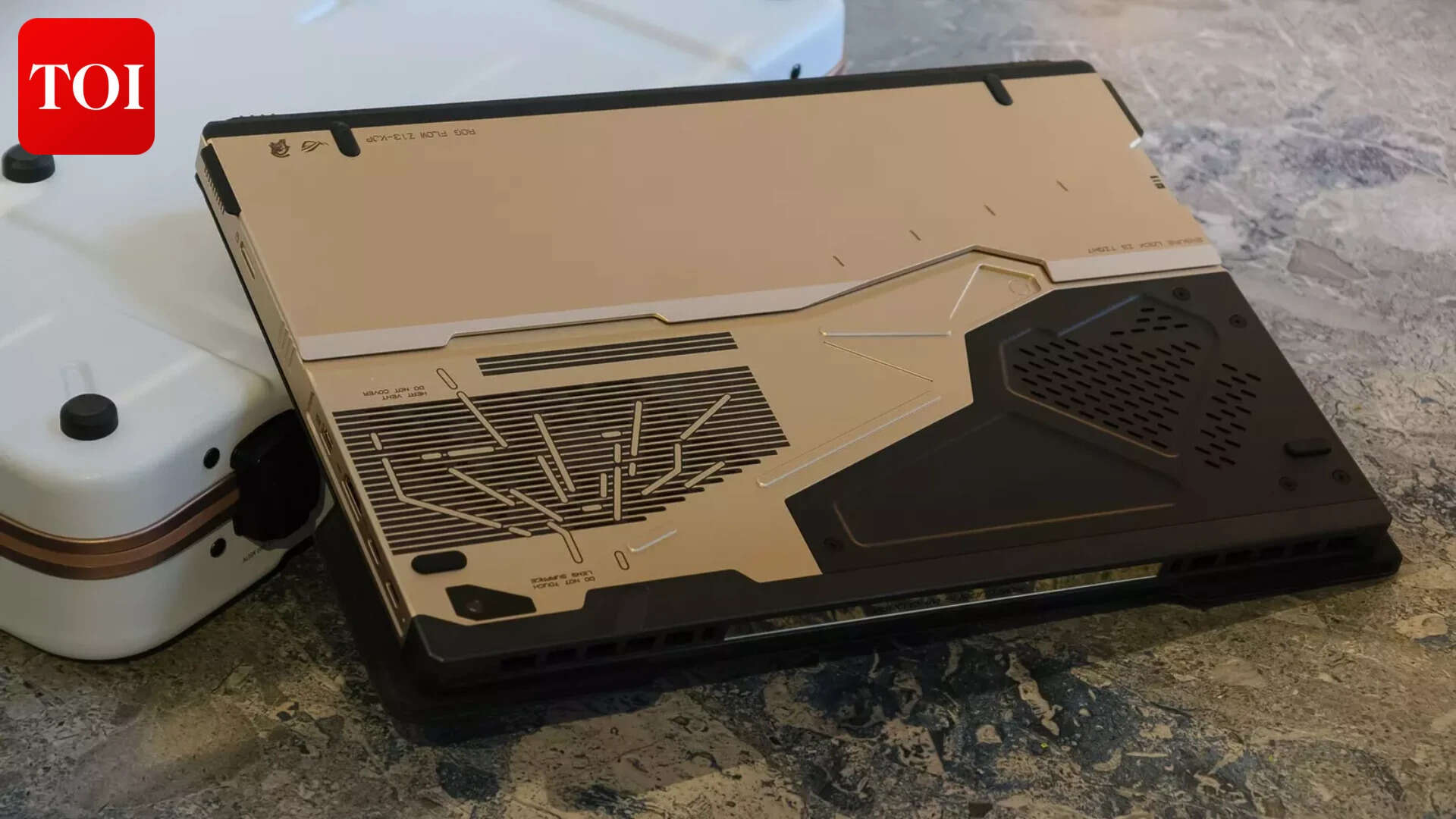 Asus ROG Flow Z13 Kojima Productions Edition review: It runs Death ...