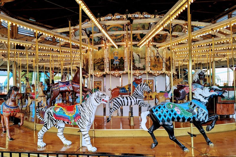 Oregon’s oldest amusement park just dropped unlimited ride passes for ...