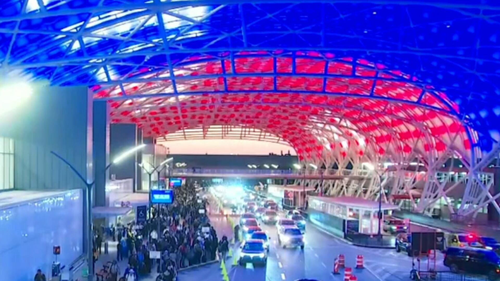 Lines improving at Atlanta airport as TSA callouts reach 40%