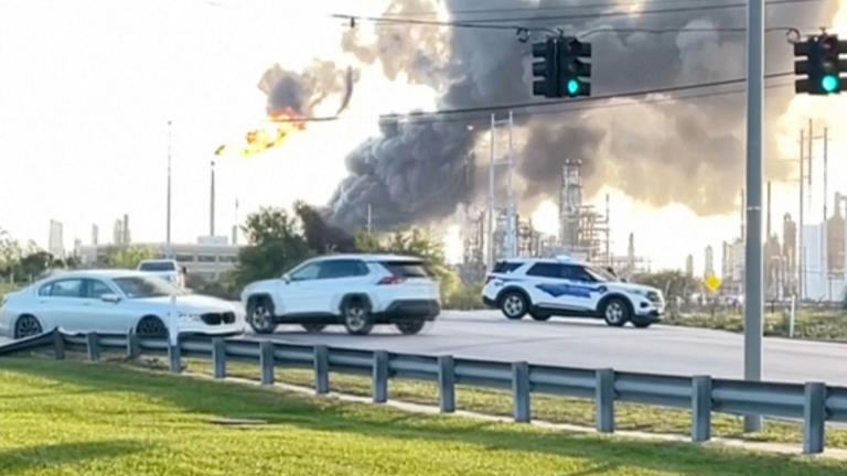 Gas prices skyrocket again after mystery explosion at Texas refinery