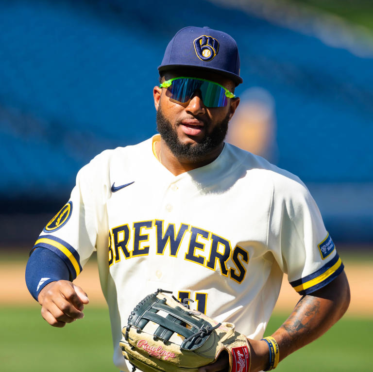 It's officially baseball season, how to buy tickets for every MLB team