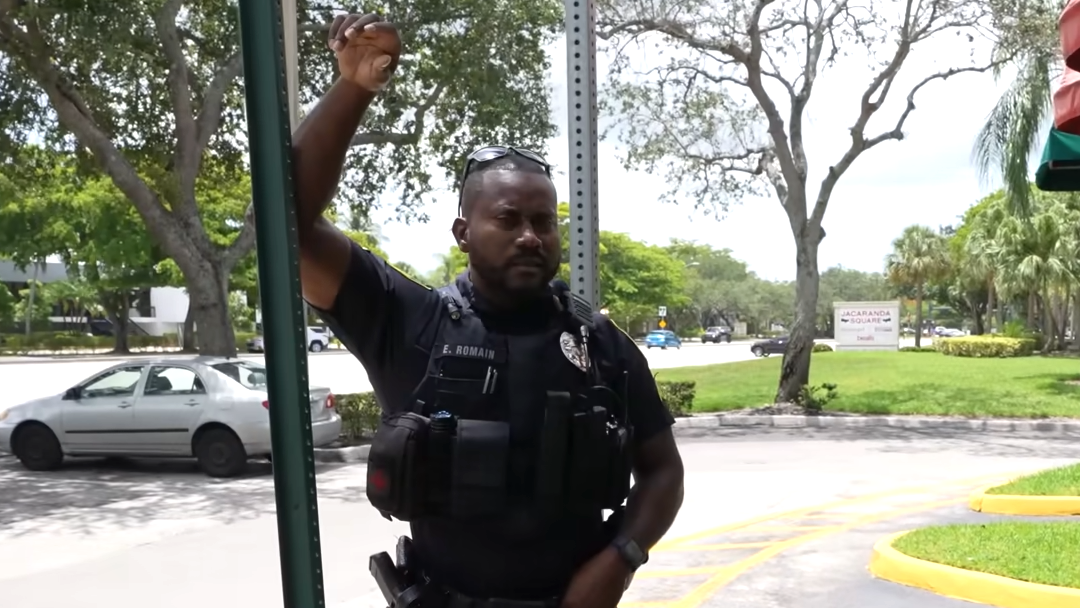 Karen calls the police over magnet fishing - then it backfires