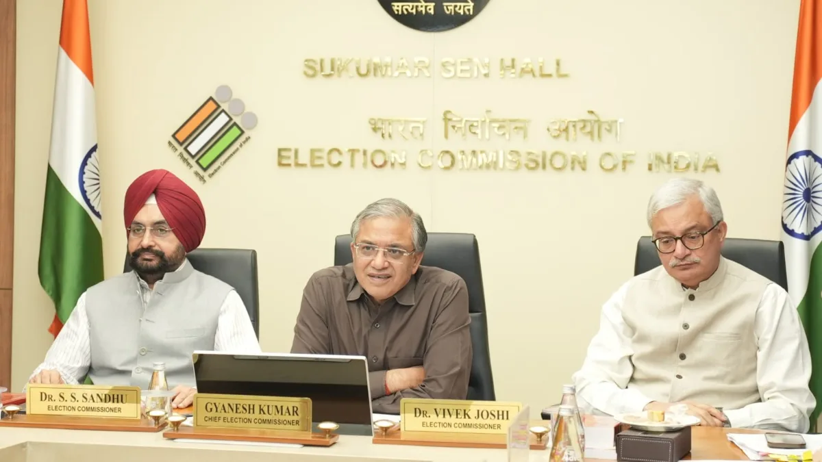 ECI holds high-level inter-state meeting with chief secys, CEOs, DGPs ...