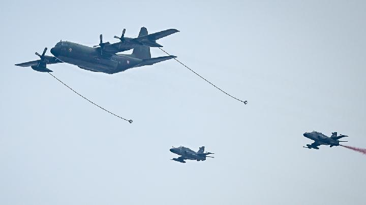 Hercules militer Kolombia jatuh, 66 tentara dan polisi tewas