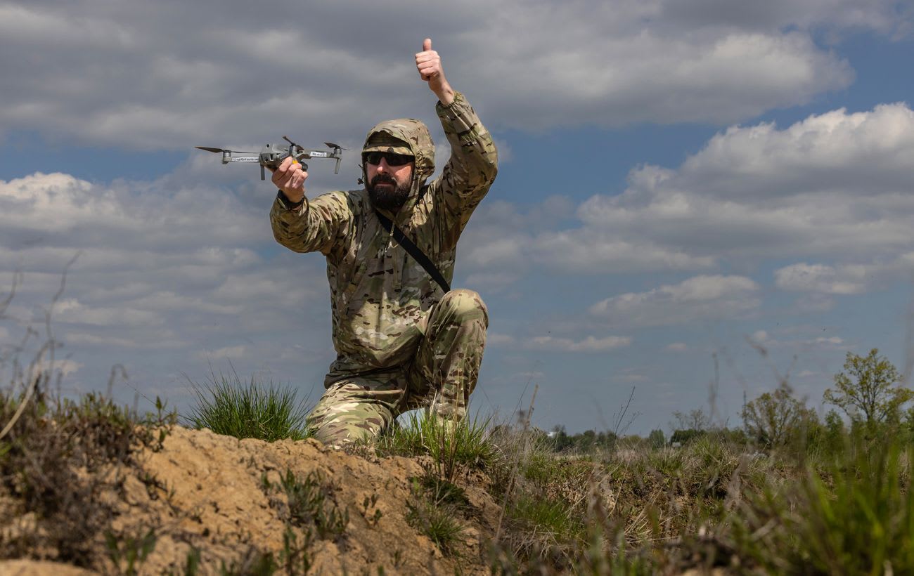 Ukraine's Roboneers unveils advanced Bulldog transformer drone