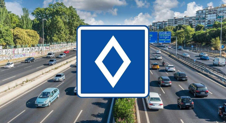 Qué significa la señal de tráfico azul con un rombo blanco: la DGT ...