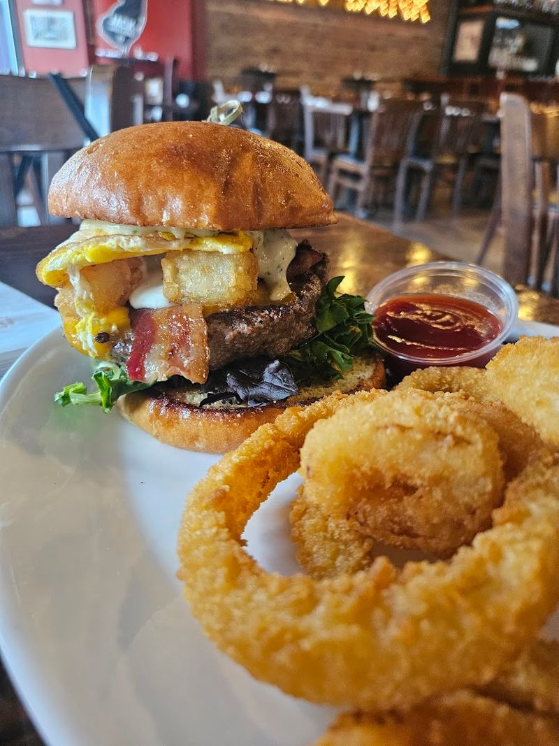 The massive cheeseburger at this New Jersey restaurant might just ...