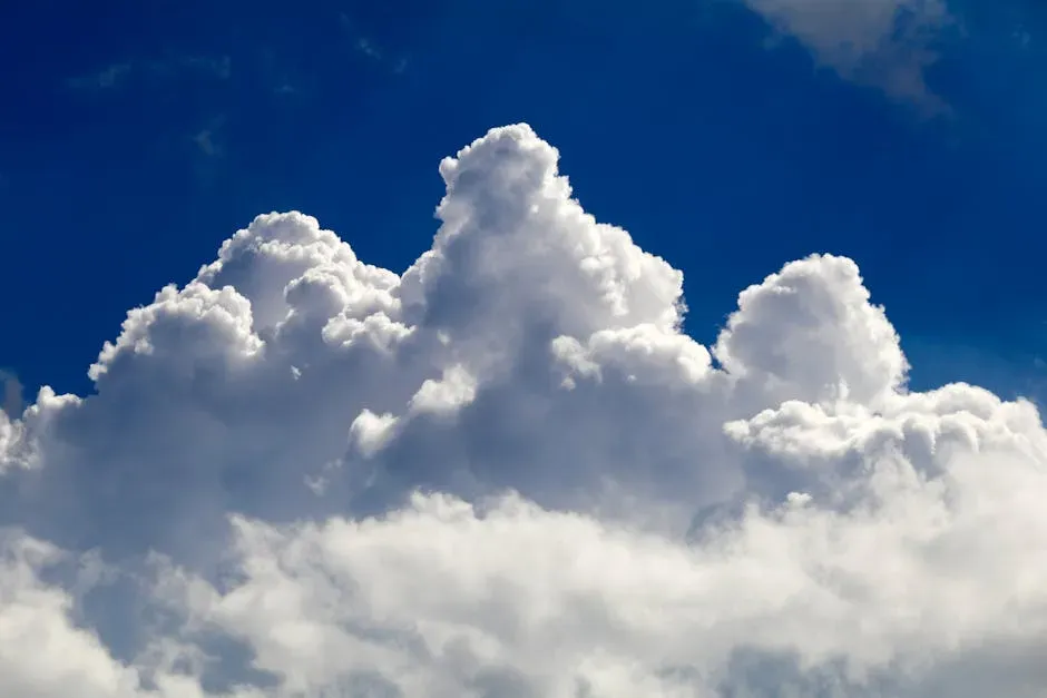 8 warning signs in local weather experts say you should never ignore