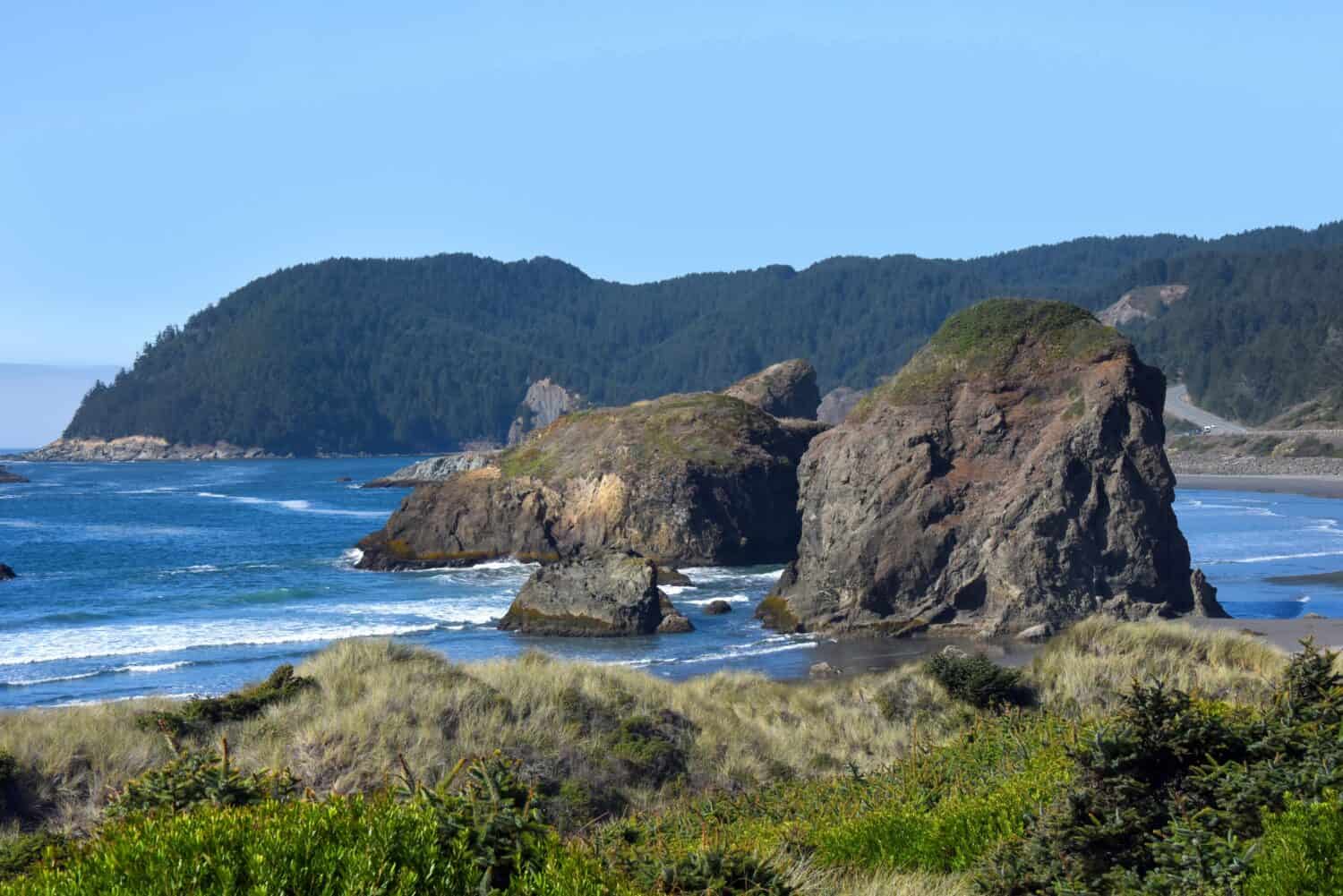 10 scenic highways that are perfect for family road trips