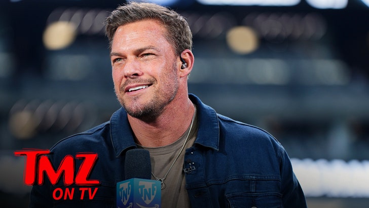 'Reacher' star Alan Ritchson beats up neighbor in front of kids | TMZ TV
