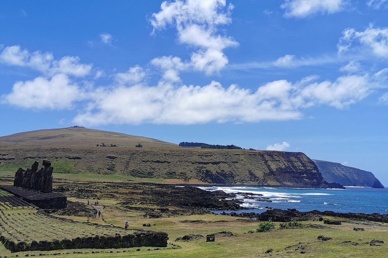 L’île de Pâques : le mystère des célèbres statues moai