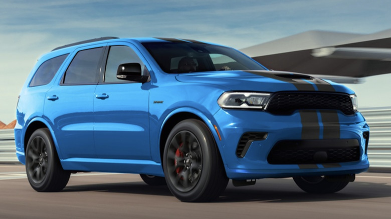 Dodge Durango R/T is back and less woke than ever with a standard 392 ...