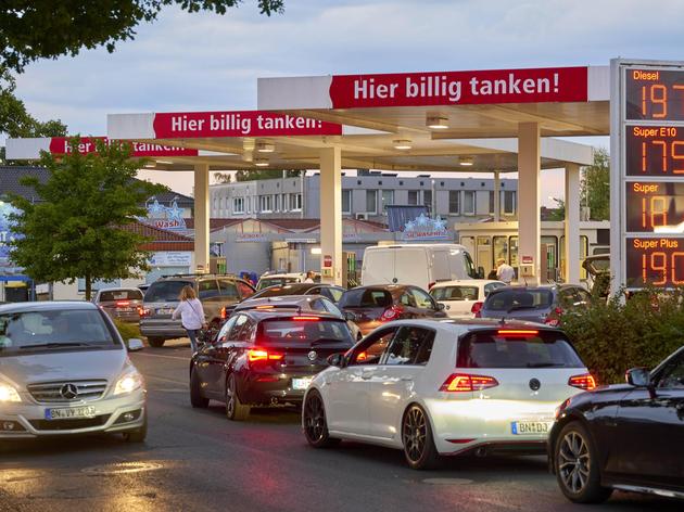 Bei diesen 10 Tankstellen-Marken in NRW tankt man aktuell am günstigsten