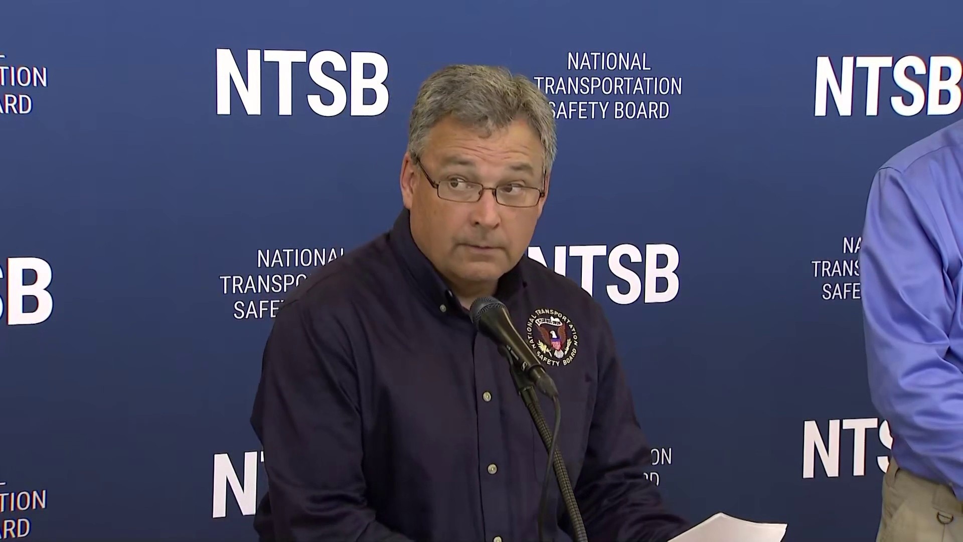 Officials summarize audio inside cockpit before crash at LaGuardia